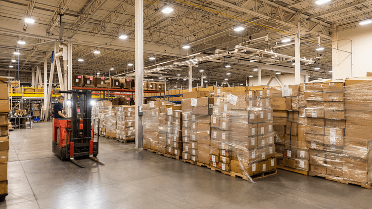 What is a freight broker I Amazon Freight