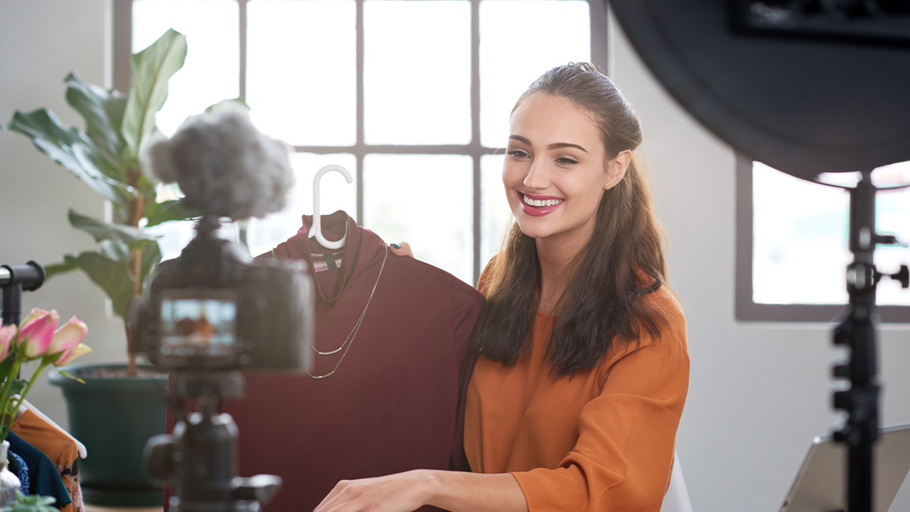 Sell clothes online - A step-by-step guide | Seller Blog
