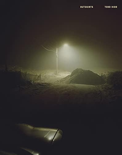 Outskirts (Remastered 2021 Edition): Todd Hido: 9781590055434: Amazon ...