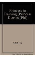 Princess in Training : Meg Cabot: Amazon.in: Books