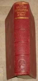 The British Encyclopedia. Illustrated. VOLUME 1. A-BEOWULF.: Amazon.co ...