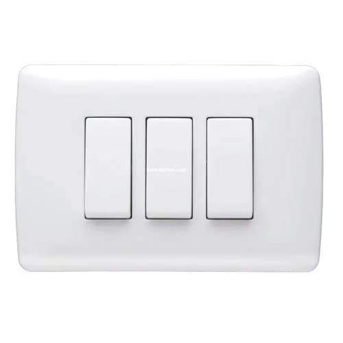 Manswi Engineering White 3 Gang Intermediate Light Switch | Electrical ...