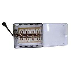Benlo Change over Switches (White, 4 Pole, 63 Amps 415 Volts) : Amazon ...
