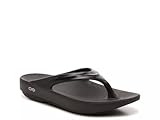 ・ブランド:OOFOS(ウーフォス)・製造元:OOFOS・モデル:OOlala・OOを感じてください - OOFOSシューズストーリーは、OOriginalサンダルから始まります。 洗練されたデザインとOOfoamリカバリーテクノロジーの組...