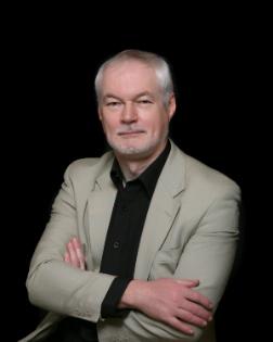 Amazon.com: David M. Mousdale: books, biography, latest update