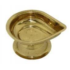 Agal vilakku brass - agil vilakku deepam for pooja - protects evil ...
