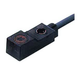 Omron E2SW251M Proximity Sensor, 2.5 mm Inductive Sensing, PNP Output ...