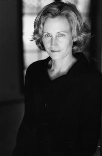 Amazon.com: Victoria Meyers: books, biography, latest update