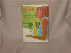 Tessie: Jackson, Jesse: 9780060228019: Amazon.com: Books