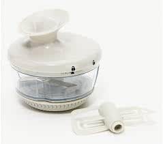 Amazon.com: Cook's Essentials 1.25-Cup Twist and Roll Chopper (White ...