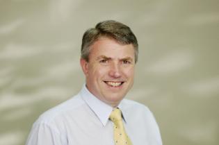 Amazon.com: David C. M. Dickson: books, biography, latest update