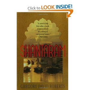 Shantaram by Gregory David Roberts (2004) Paperback: Gregory David ...