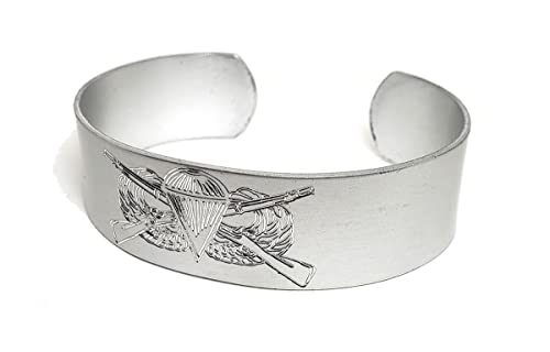 Amazon.com: Basic Airborne Wings with Infantry Insignia Bracelet ...