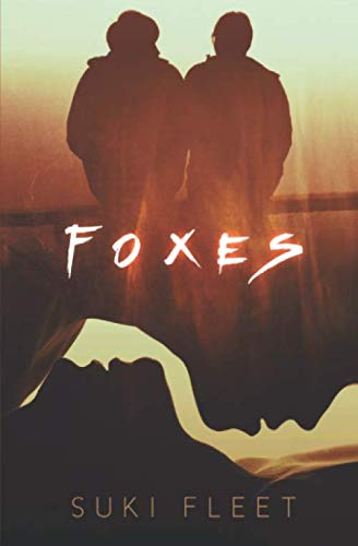 Amazon.com: Foxes: 9781790369225: Fleet, Suki: Books