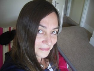 Amazon.com: Adele Ward: books, biography, latest update