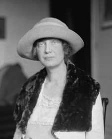 Amazon.com - 1923 photograph of Miss Muriel Lynch Vintage Black & White ...