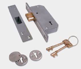 Union 3G220 Narrow Deadlock Satin 54MM : Amazon.co.uk: DIY & Tools