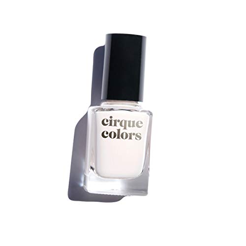 13 Best White Nail Polishes Of 2023 – Reviews And Buying Guide