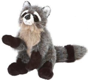 Amazon.co.jp | Sitting Raccoon 12" by Fiesta (フィエスタ) フィギュア おもちゃ 人形 (並行 ...