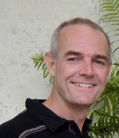 Amazon.com: Charles W. Hoge: books, biography, latest update