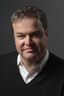 Amazon.com: James Mauro: books, biography, latest update