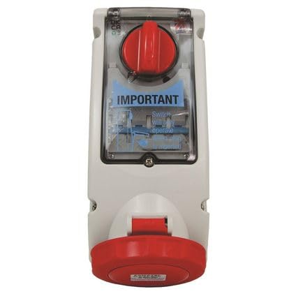 Commando Type Professional Quality Interlocked Switched Socket,32A, 5 ...