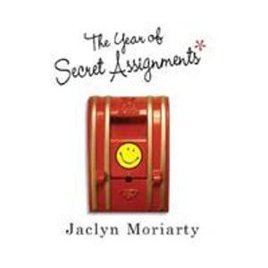 The Year of Secret Assignments: Jaclyn Moriarty: 9781435275010: Amazon ...