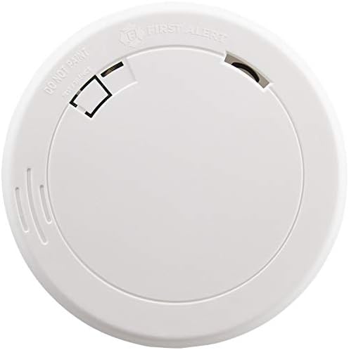 Amazon.com: First Alert SM210L, 10-Year Sealed Battery Smoke Alarm with ...