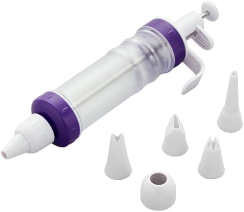 Amazon.com: Wilton Dessert Decorator Plus - Cake Decorator Kit ...