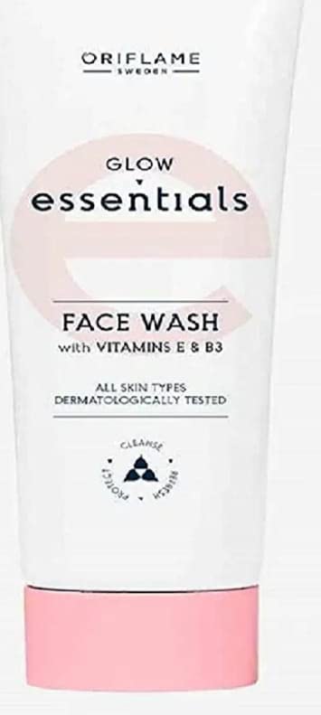 Glow essential face wash with vitamin E and B3 : Amazon.in: Beauty