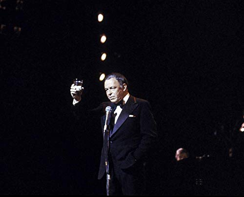 Frank Sinatra on Stage Photo Print (30 x 24) : Amazon.in: Home & Kitchen