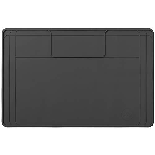 Best Under Sink Mats for Protecting Cabinets (COMPLETE Guide)