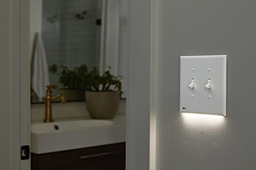 Snapklik.com : SnapPower SwitchLight - LED Night Lights Wall Plate