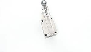 Amazon.com: SMC VM830-01-13 PNEUMATIC LIMIT SWITCH VALVE 1/8IN ...