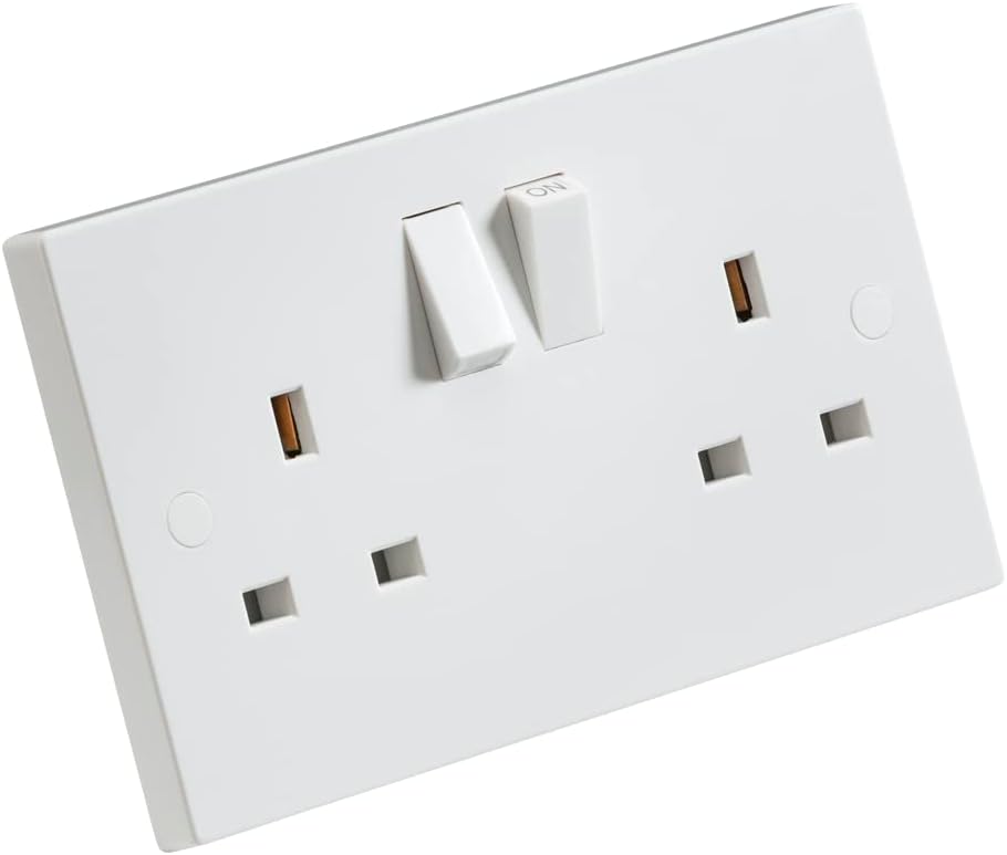 Click Mode 2G 13A Switched Socket White CMA036 : Amazon.co.uk: DIY & Tools