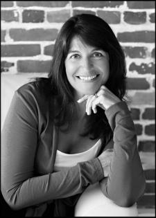 Amazon.com: Julie Compton: books, biography, latest update