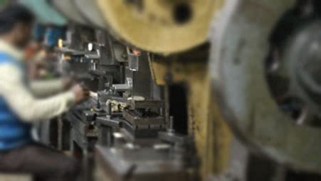 FLORA Main switch 32A - DP - 240V (Pack of 1) - Price History