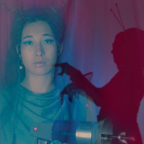 Amazon MusicでShoshyのTime Travellerを再生する