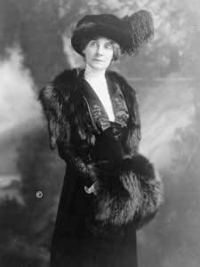 Amazon.com: 1914 photo Florence H. Marshall, three-quarter length ...