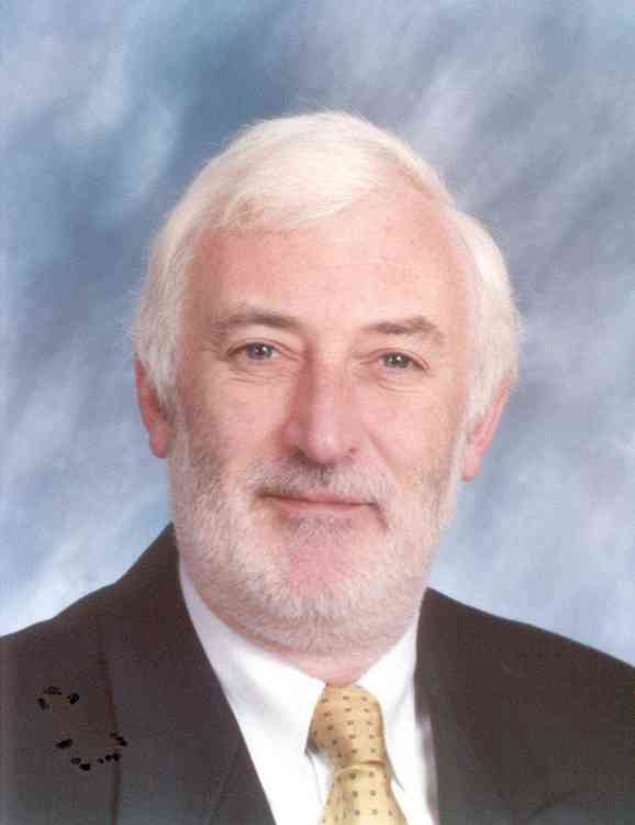 Amazon.co.uk: Phil Stone: books, biography, latest update