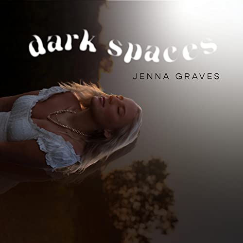 Écouter Dark Spaces par Jenna Graves sur Amazon Music Unlimited