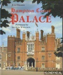 Hampton Court Palace: Osborne, June: 9780112904847: Amazon.com: Books