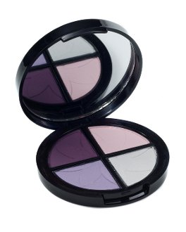 Amazon.com : Signature Eye Shadow Quad Compact - Enchanted : Beauty ...