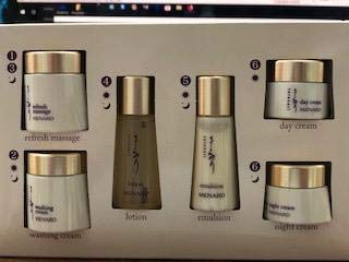 Amazon.com : Menard Saranari Travel Set : Beauty & Personal Care