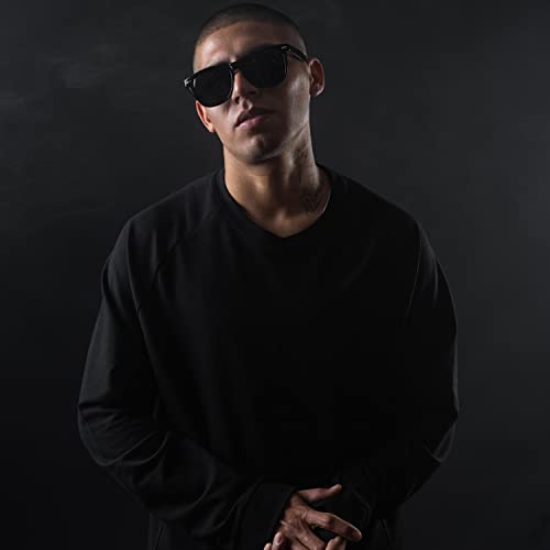 Por El Barrio Me Miran Loco by Sandro Malandro feat. Nuco on Amazon ...