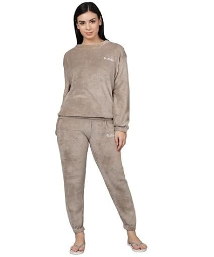 ROUNIYAR Winter Women Woolen Plain Velvet Winter Nightwear Suit Top and ...