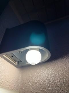 Amazon.co.jp: Aiwode|角度の可変式ソケット|E17 LED電球専用|E17→E17変換ソケット 可動|E17 led 人感センサー 回転|斜め付けダウンライトに直下方向に ...