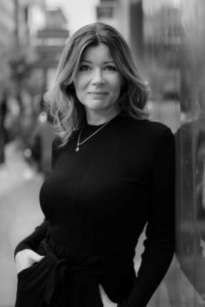 Amazon.com: Stephanie Nielson: books, biography, latest update