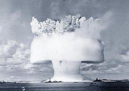 The Making of the Atomic Bomb: 25th Anniversary Edition: Rhodes ...