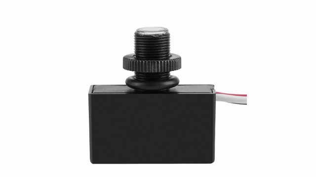 Watch 120VAC 50/60Hz Photoelectric Switch on Amazon Live